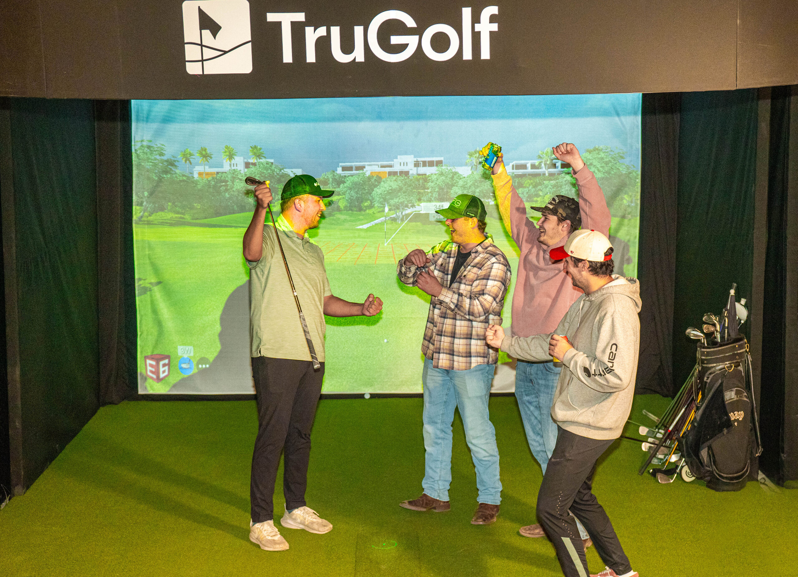 SPRINGFIELD GOLF SIMULTORS